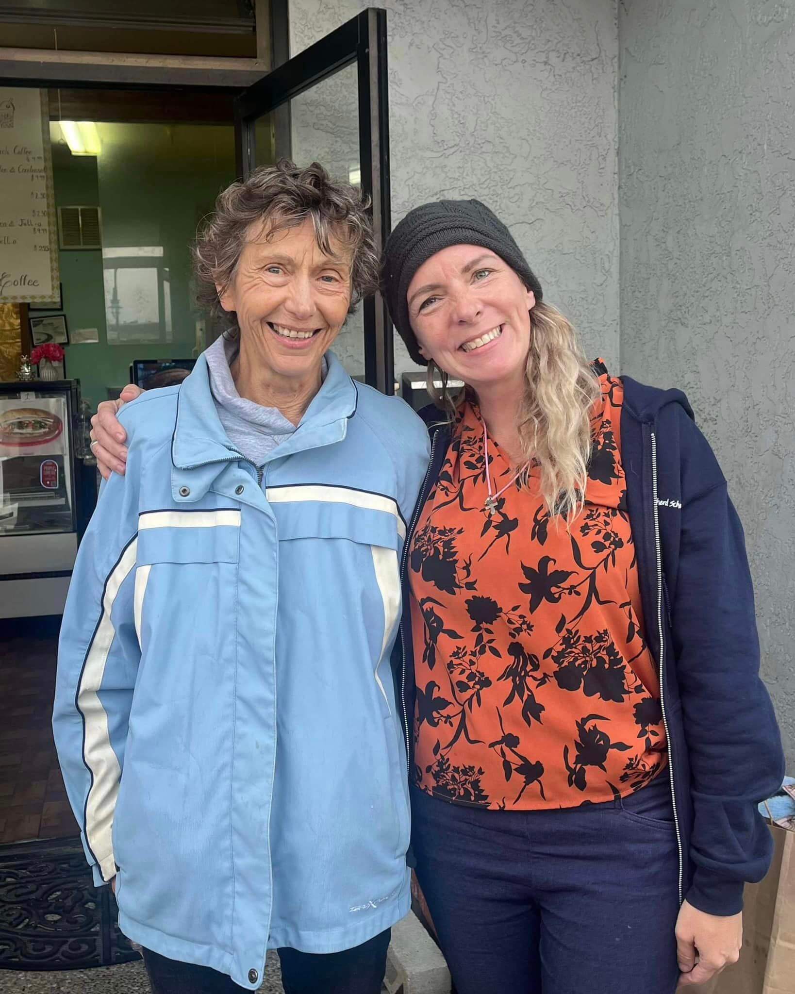 Inspiring Reunion: Lisa’s Dedication to Dog Rescue